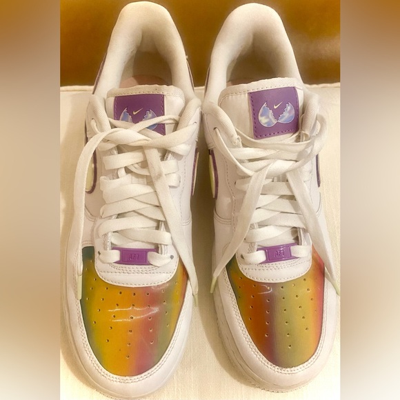 Nike | Shoes | Nike Air Force S Holographic Womens Sneaker Size 1 ...